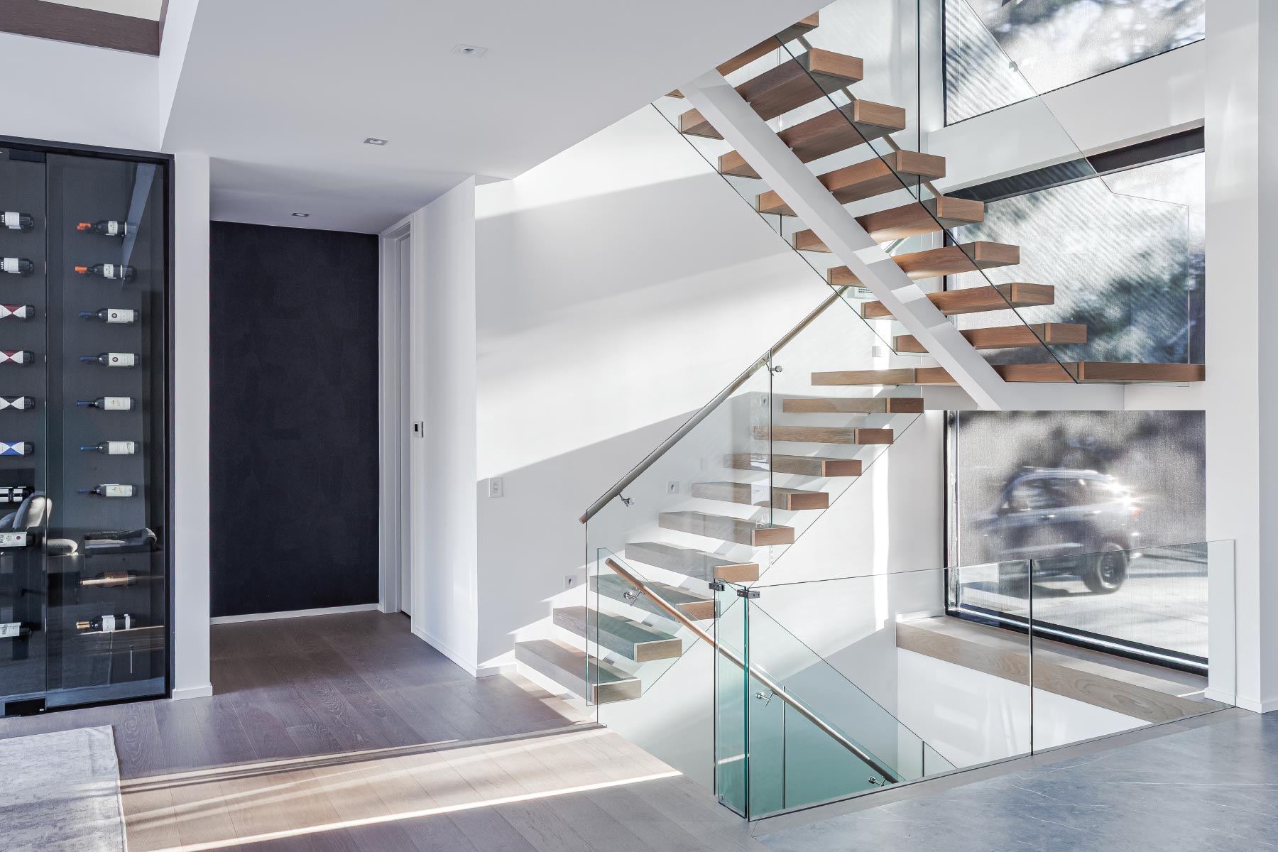 mrail | hovering stairs